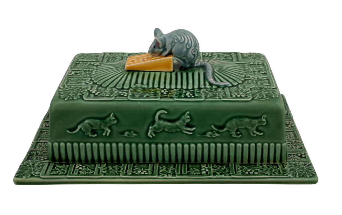 SOLD A cheese dome and tray with mouse finial, by Bordallo Pinheiro Po ...